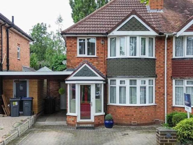 3 bedroom semi detached house for sale
