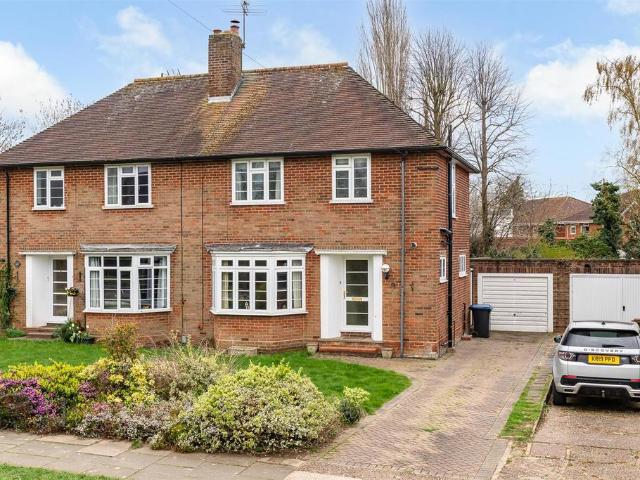 3 bedroom semi detached house for sale