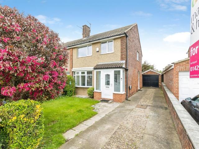 3 bedroom semi detached house for sale