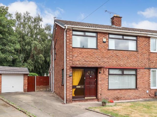 3 bedroom semi detached house for sale