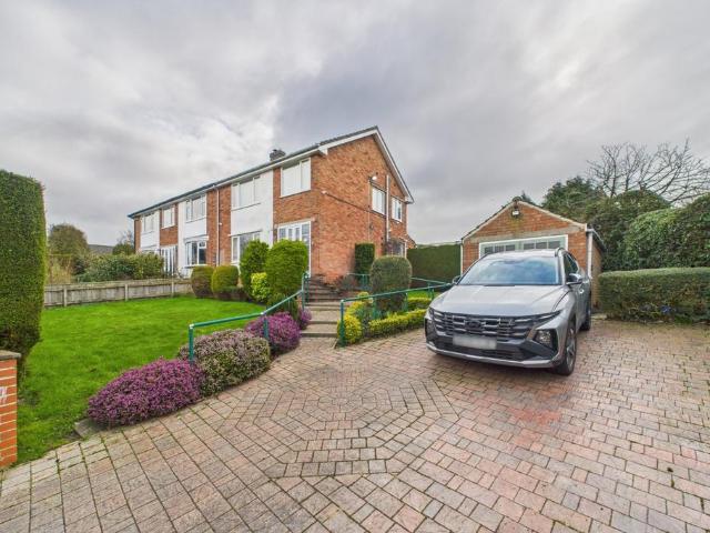 3 bedroom semi detached house for sale