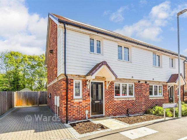 3 bedroom semi detached house for sale