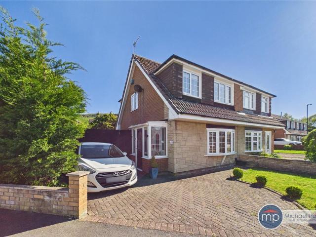 3 bedroom semi detached house for sale