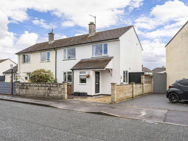 3 bedroom semi detached house for sale