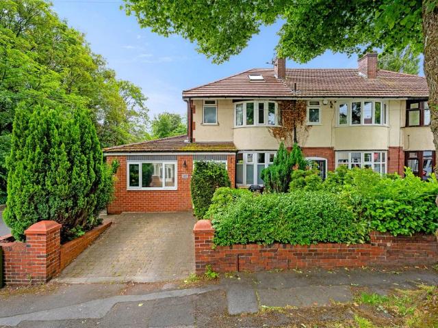 3 bedroom semi detached house for sale