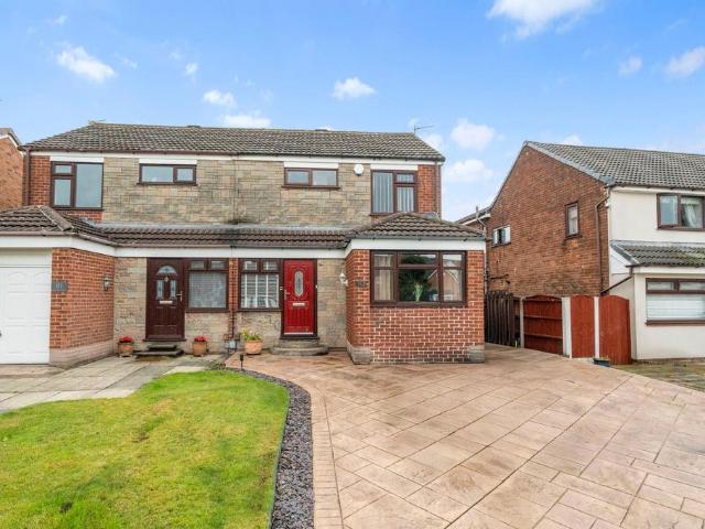 3 bedroom semi detached house for sale