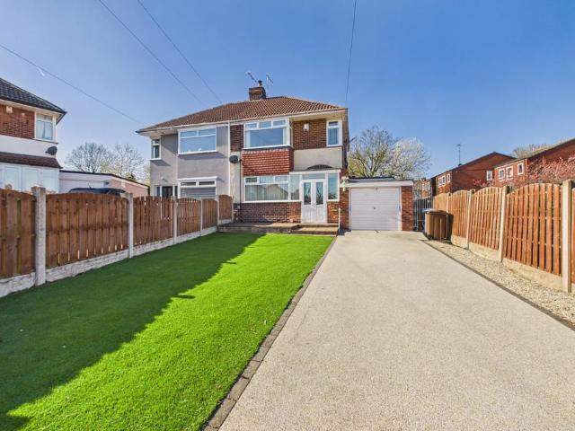3 bedroom semi detached house for sale