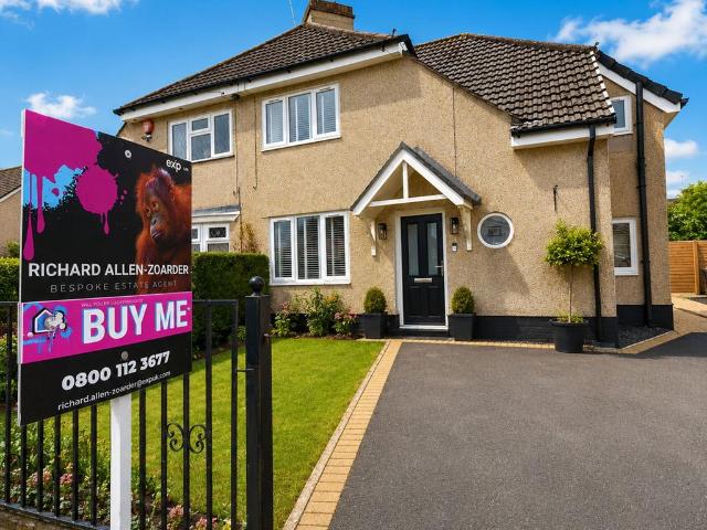 3 bedroom semi detached house for sale