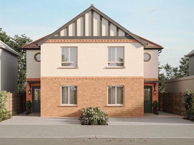 3 bedroom semi detached house for sale