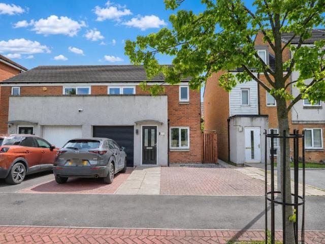 3 bedroom semi detached house for sale