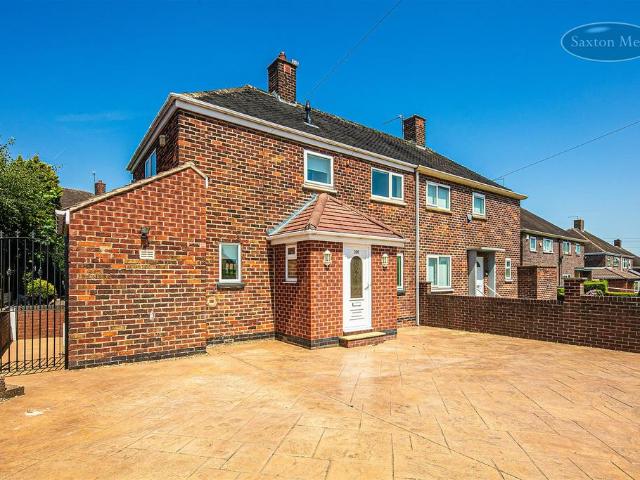 3 bedroom semi detached house for sale