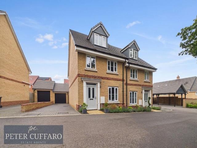 3 bedroom semi detached house for sale