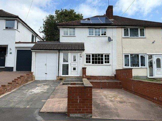 3 bedroom semi detached house for sale
