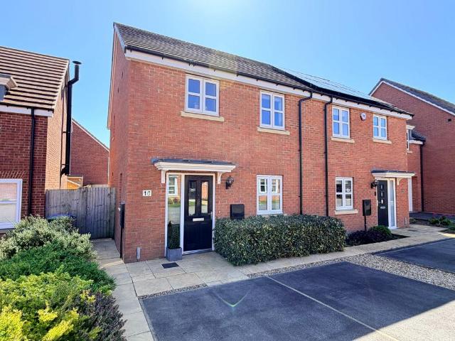 3 bedroom semi detached house for sale