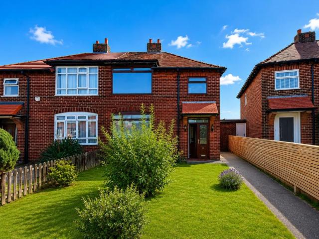 3 bedroom semi detached house for sale
