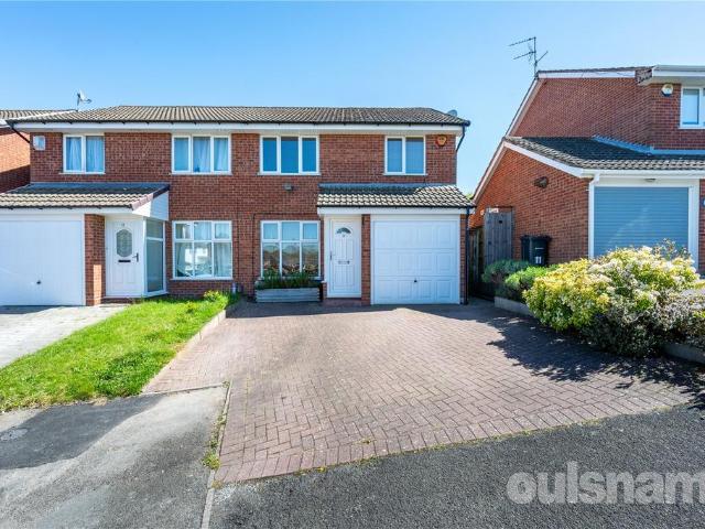 3 bedroom semi detached house for sale