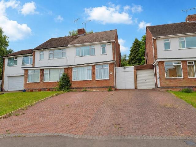 3 bedroom semi detached house for sale