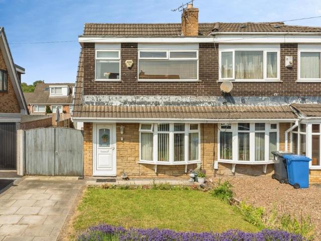 3 bedroom semi detached house for sale