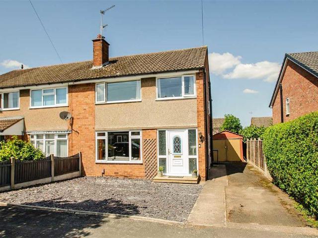 3 bedroom semi detached house for sale