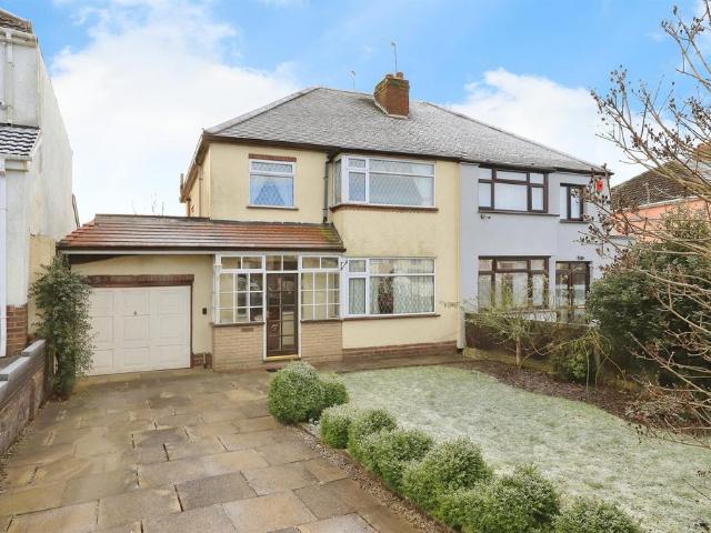 3 bedroom semi detached house for sale