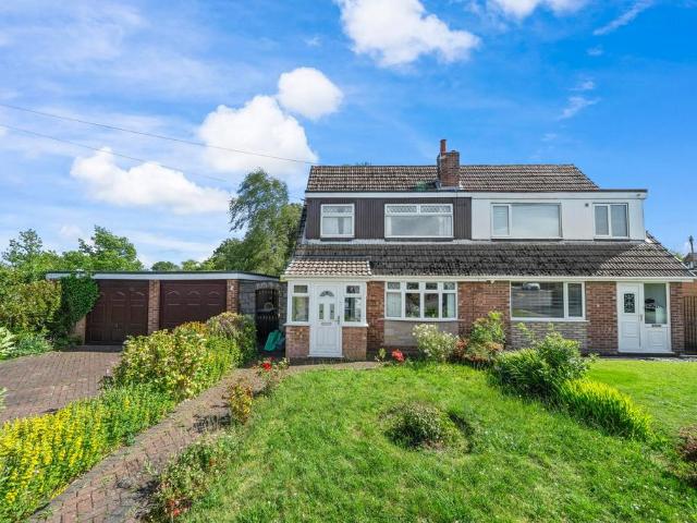 3 bedroom semi detached house for sale