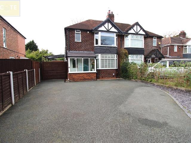 3 bedroom semi detached house for sale