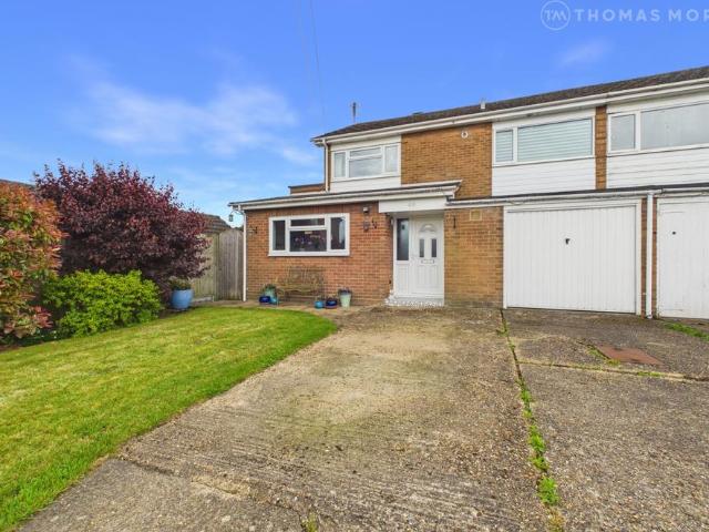 3 bedroom semi detached house for sale