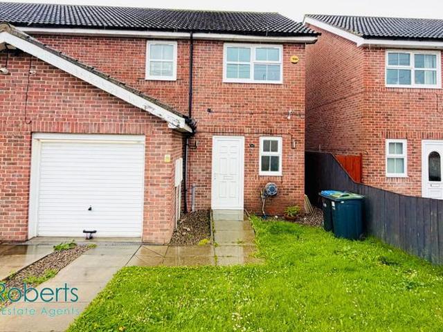 3 bedroom semi detached house for sale