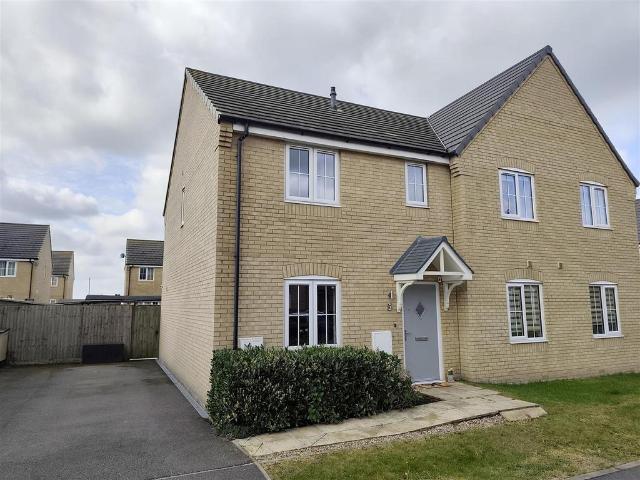 3 bedroom semi detached house for sale