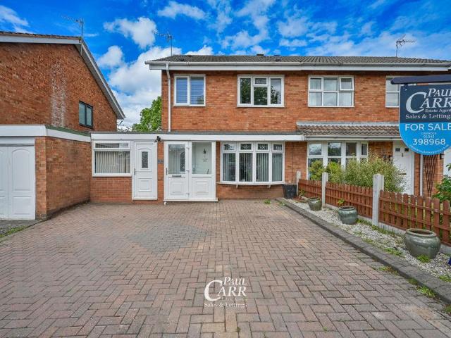 3 bedroom semi detached house for sale