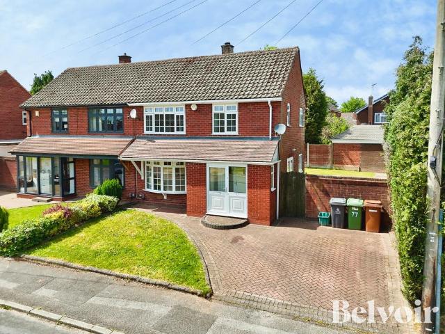 3 bedroom semi detached house for sale