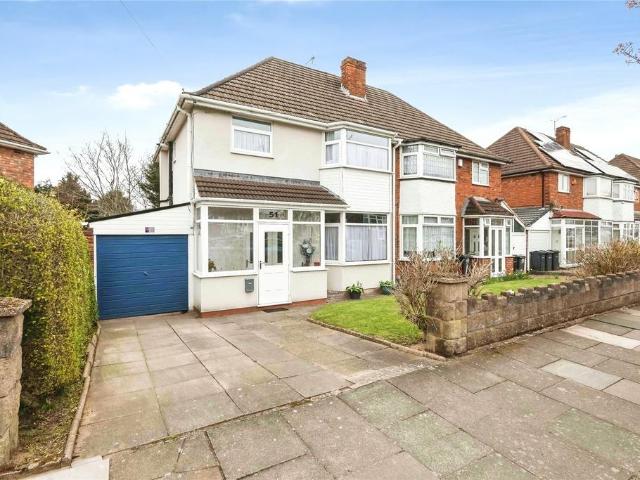 3 bedroom semi detached house for sale