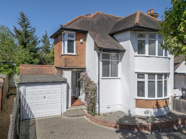 3 bedroom semi detached house for sale