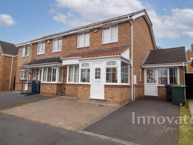 3 bedroom semi detached house for sale