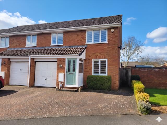 3 bedroom semi detached house for sale