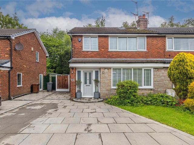 3 bedroom semi detached house for sale