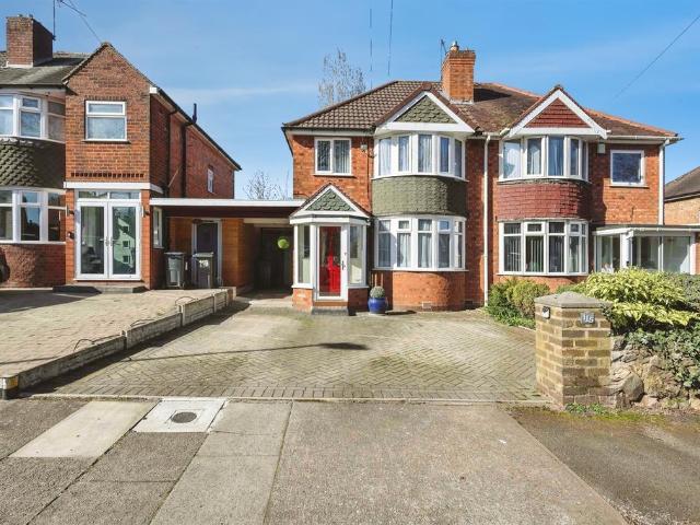 3 bedroom semi detached house for sale