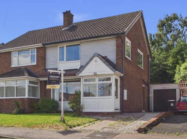 3 bedroom semi detached house for sale