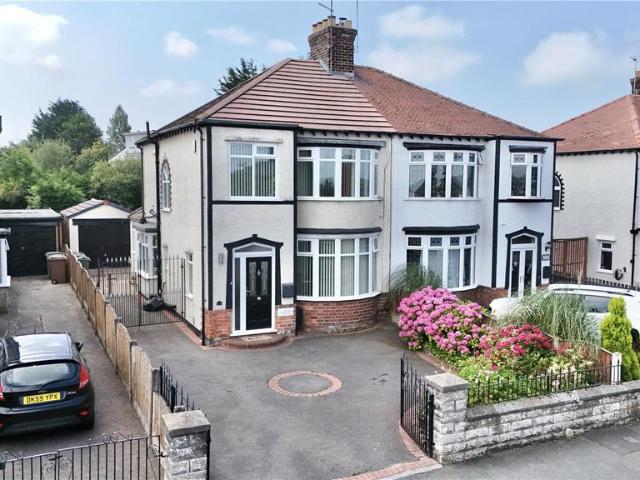 3 bedroom semi detached house for sale