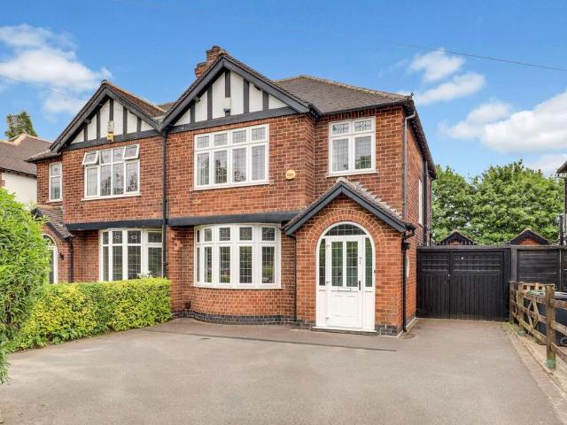 3 bedroom semi detached house for sale