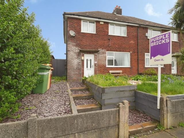 3 bedroom semi detached house for sale
