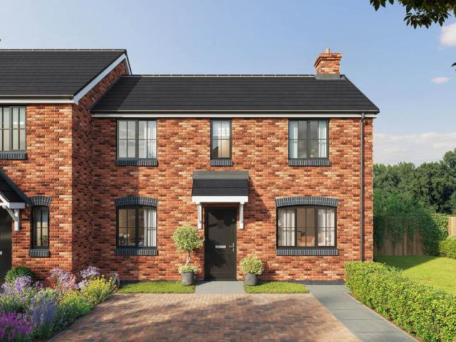 3 bedroom semi detached house for sale