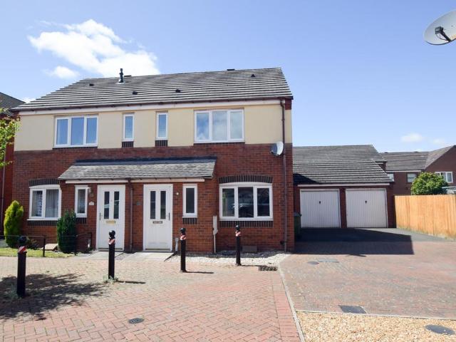 3 bedroom semi detached house for sale