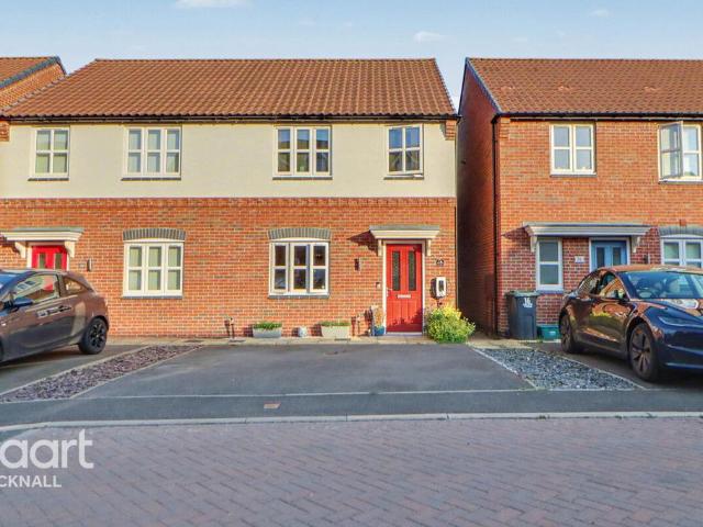 3 bedroom semi detached house for sale