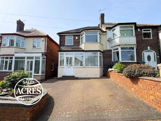 3 bedroom semi detached house for sale