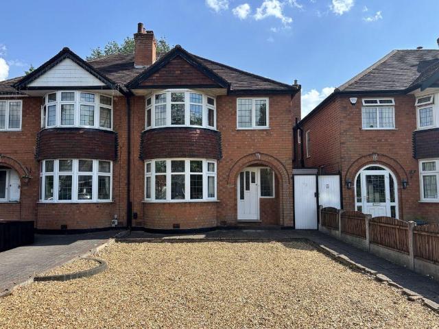 3 bedroom semi detached house for sale