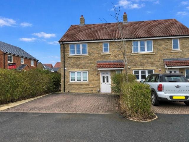 3 bedroom semi detached house for sale