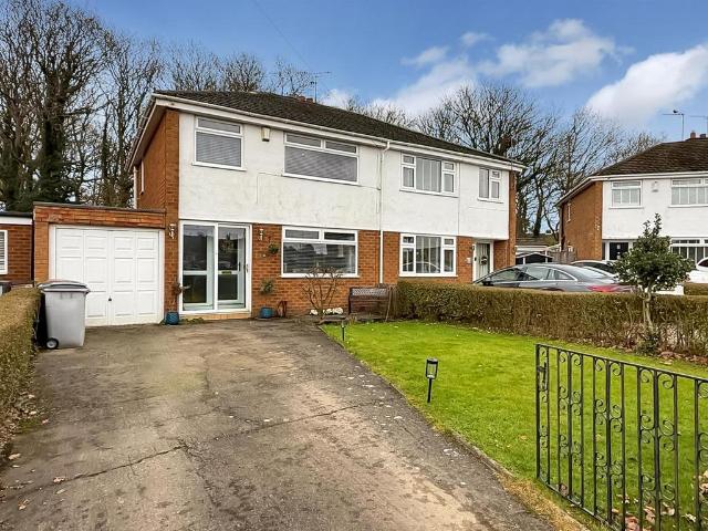 3 bedroom semi detached house for sale