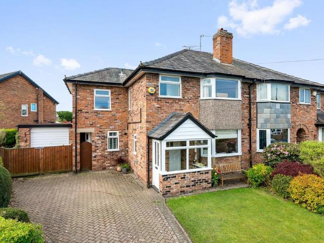 3 bedroom semi detached house for sale