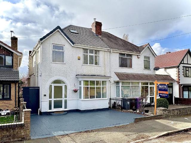 3 bedroom semi detached house for sale
